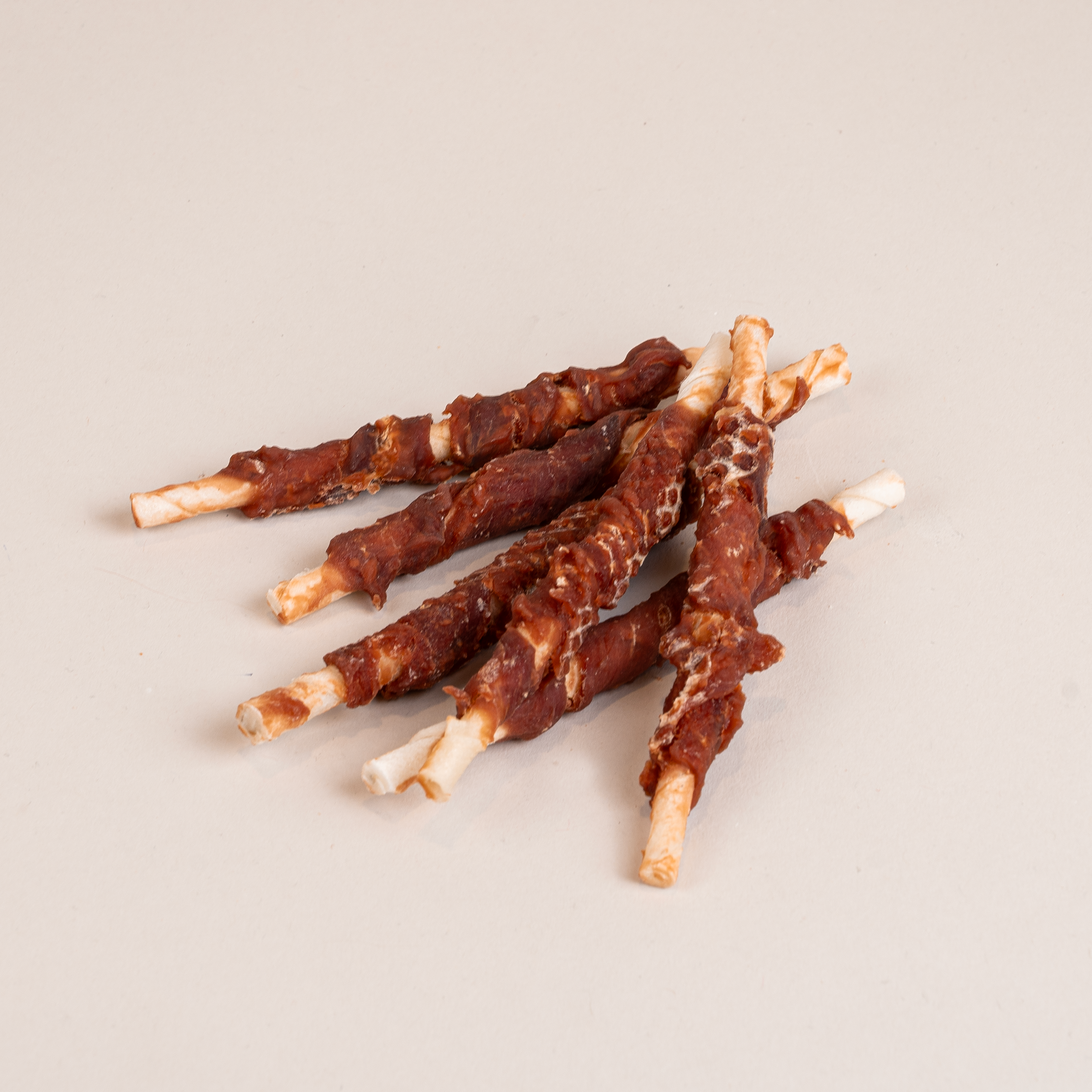 My Favourite DOG Twisted Rawhide Sticks - Duck 12 cm: Deilige tompinner ...